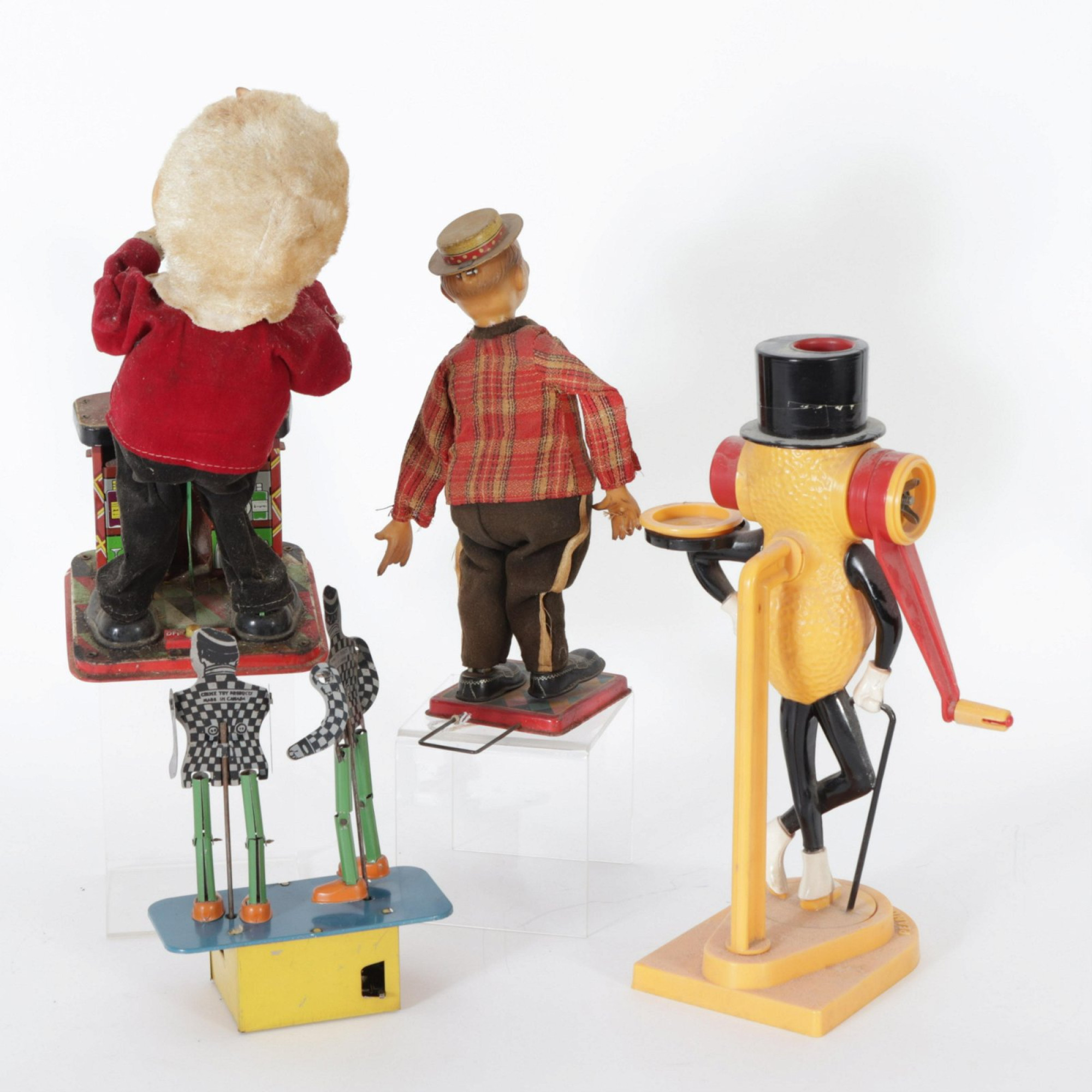 Vintage Figural Wind-Ups and Mr. Peanut PB Maker - Capsule Auctions